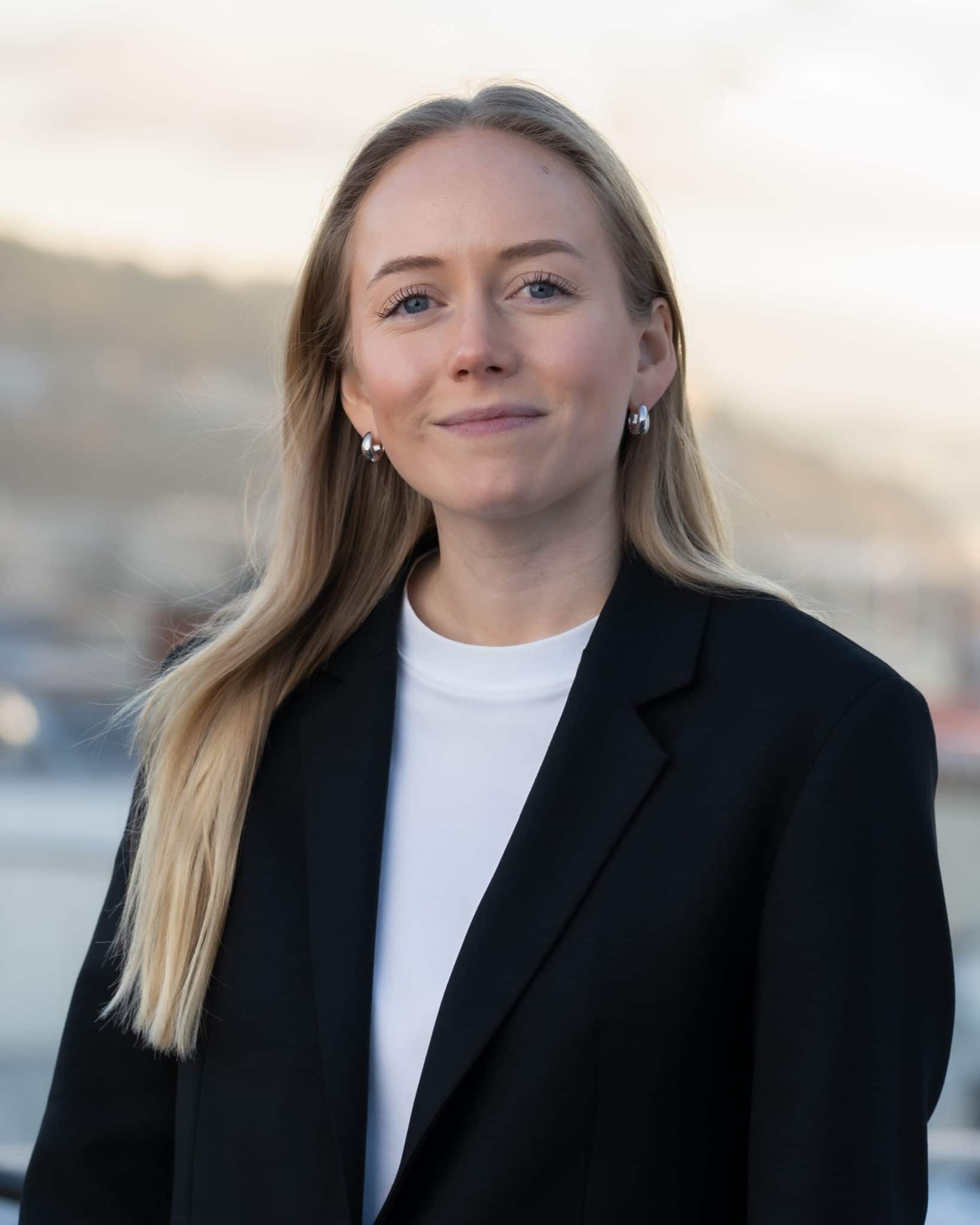 Emilie Hulthin | Hjort